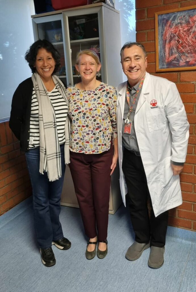 Jodie Copley visitó Teletón Valparaíso para dictar charla sobre terapia ...